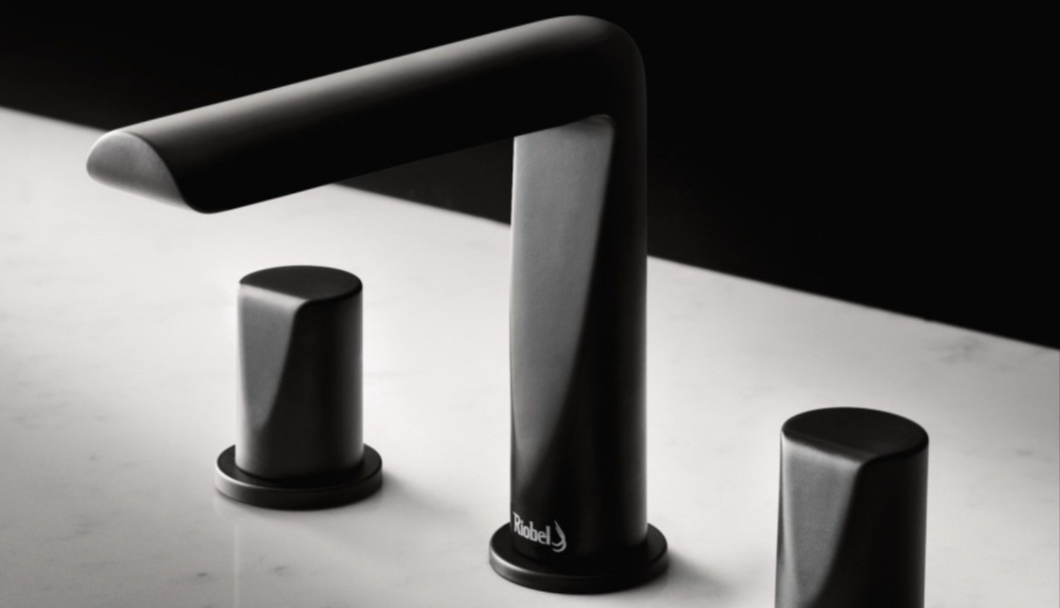 House of Rohl | Handcrafted Kitchen & Bath Fixtures