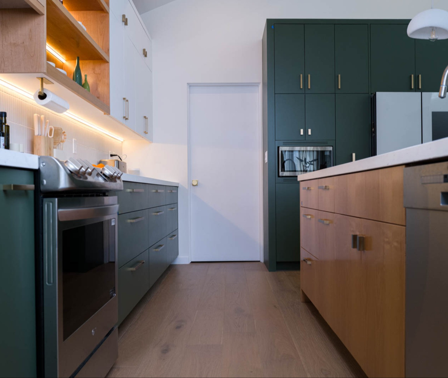 House of Rohl | Handcrafted Kitchen & Bath Fixtures